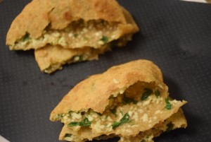 Khasta Paneer Poori – CARENSHARE